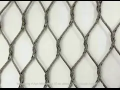 Cina 50cm*50cm Parrot Aviary Mesh Acciaio inossidabile Heavy Duty Aviary Mesh in vendita