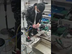 China Handheld Double Motor Laser Welding Machine Stores 30 Different Welding Parameters Laser Power Up to 2000w for sale