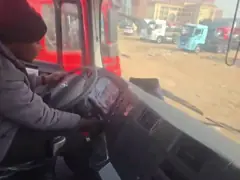 SHACMAN F3000 Heavy Duty Tipper Dump Truck 8x4 380Hp EuroII Yellow Diesel Engine