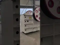 Cina Macinatoio elettrico ad alta capacità con cono a mascella macinatore di roccia industriale in vendita