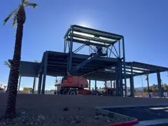 Κτίριο από χάλυβα