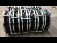 China EPDM Rubber Expansion Joint with Galvanised Carbon Steel Floating Flange for Condenser Pump Discharge for sale