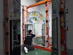 China Waterproof 6063-T5 Aluminium Casement Windows Geometric Colored Glass Pattern for sale