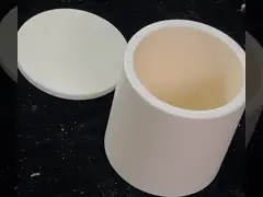300MPA 3.75g/Cm3 Alumina Ceramic Crucible With Lid