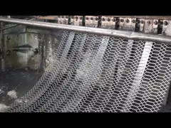 China Hexagonal Hole Expanded Metal Sheet 4x8Feet For Walkway Grating for sale