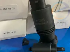 164 869 04 21 Windshield Washer Pump