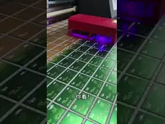 彫刻 さ れ た カード の 魔法 を 解明 する:創造 と 魅力