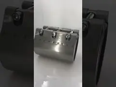 China Drain Pipe Repair Clamp 1/2 Inch Pressurised Ss 316 Oil Pipes Bolted Connection for sale