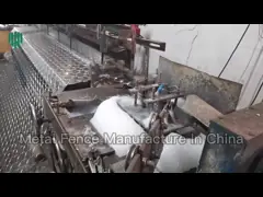 China Zoo Mesh Smooth Surface Diamond Chain Link Fence for sale