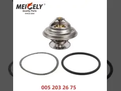 China Engine Coolant Thermostat OEM 0052032675  1032000819 For Merceds-Benz for sale