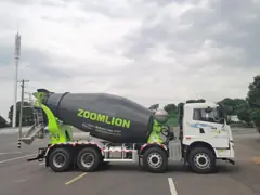 Zoomlion mixer truck