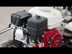 차가운 스프레이로 바닥을 표시하는 기계