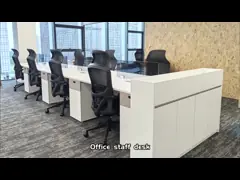 Σύγχρονο γραφείο τεσσάρων ατόμων με κλειδωμένο ντουλάπι αρχείων Υποστήριξη προσαρμογής