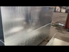 Το σιδερένιο πλάνο, τόσο από μέσα όσο και από έξω, έχει υψηλή αντοχή σε χτυπήματα.