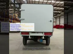 Self-loading and unloading 3 cubic meter garbage truck for urban use