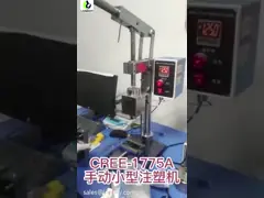 Máquina de ensaio de plástico manual de banco Máquina de moldagem por injecção de micro pré-forma