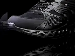 China TPU+Microfiber+Flying Knit Industrial Safety Shoes with EVA Sole and Kevlar Mid Sole for sale