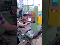 中国 フィルターメッシュシリンダーストレーナーチューブ縦シーム溶接機 販売のため