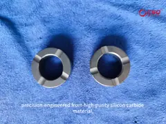 China Customized Silicon Carbide Ceramic Sleeve / Bushing Long Life For Industrial Machinery for sale