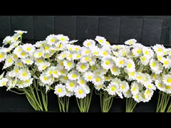 China Daisy bouquet with fake flowers, European style living room dining table flower arrangement decoration, dried chamomile bouquet, wild chrysanthemum imitation flowers for sale