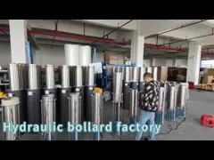 Cina 304 antiurto telescopici delle bitte in aumento di sicurezza di acciaio inossidabile in vendita