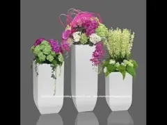 China Waterproof Outdoor Hotel Lobby Decorations Art Figurines Resin Crafts for sale