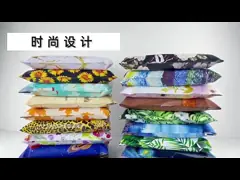 China Secure Sustainable Shipping With Compostable Mailing Bag In Green And Golden for sale