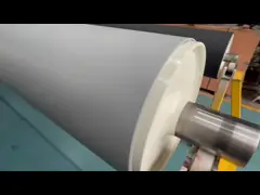 Roller de corona resistente a 220KV con 4 mm de caucho de silicio y 70-75 de dureza de la orilla para la descarga de corona