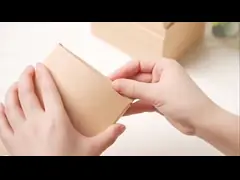 Cina Carta Kraft personalizzata Cartolina di carta pieghevole per finestre Cartolina fotografica Quadro di imballaggio Cartolina di auguri per le vacanze in vendita