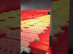 Cina Linea di assemblaggio suola e tomaia personalizzata a strato singolo/doppio con nastro trasportatore in PVC per cliente del Marocco in vendita