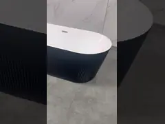 China Premium Acrylic Freestanding Hydro-Massage Bathtub With Multi-Directional Jets For Targeted Relief for sale