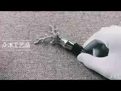 China Custom Adventure Compass Wine Stopper For Unique Wine Preservation for sale