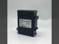 Industrial PoE injector with Gigabit Ethernet for solar-powered systemand long-distance cabling