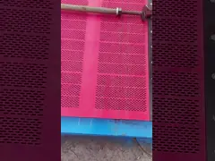 China 8mm Anti-Clog Rubber Screen Mat with Rectangular Holes for Dry Wet Screening for sale