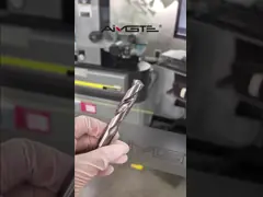 中国 精密固体カービッドトウィストドリルビット 合金鋼のためのトウィストドリルを通して冷却剤 販売のため