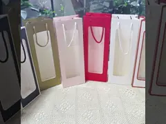 China Long Striped White Cardboard Gift Bags Windowed Handled for Bouquet Gift Packaging for sale