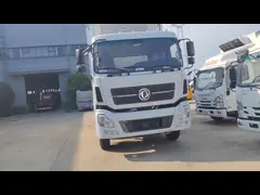 China Dongfeng Freezer Van Refrigerated Box Cold Storage Truck With Hydraulic Gate for sale