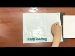 China Customized Compostable Mailing Bag 100% Biodegradable Mailers Waterproof With Flexiloop Handle for sale