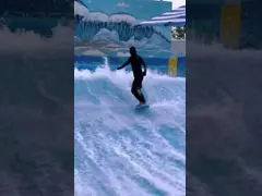 Cina Nuovo design all'aperto attrezzature per la piscina di onde Parco acquatico Parco divertimento Simulatore di surf macchina surfboard in vendita