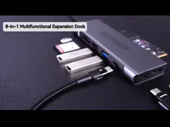 Cina 8 in 1 Hub USB C di espansione 10 Gbps con porta M.2 SATA SSD in vendita