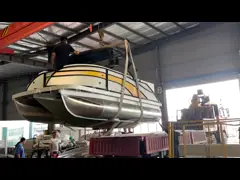 China 17FT Family Pontoon Boat for Leisure Cruising | Sport Style Aluminum Deck Boat for 6-8 People for sale