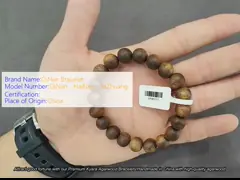 China Couple Agarwood Fragrance Wood Bracelet Unisex Buddhist Wooden Bead Bracelet for sale