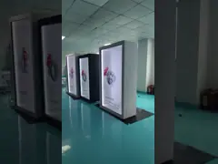 Boîte d'affichage holographique 3D de 86 pouces LCD Cabinet transparent AI Digital Human tout en une machine