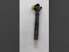 28565335 エンジン部品用ノズルディーゼル燃料インジェクター