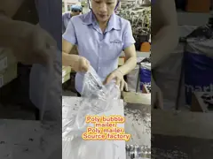 China Custom Logo Honeycomb Paper Mailer Packaging 15x20cm Recycled Bubble Mailers for sale