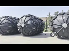 China Diameter 0.5m - 4.5m Yokohama Type Fender , Pneumatic Inflatable Rubber Fender for sale