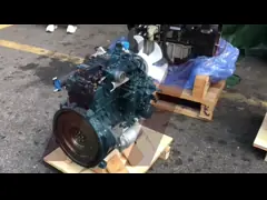 Cina Kubota D1703BM-DI-EF04 Motore diesel a tre cilindri in linea progettato per piccole macchine in vendita