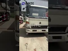 中国 116馬力Wihte HOWO 4X2の水漕ライト コマーシャルは8CBMタイヤ7.00R16をトラックで運びます 販売のため