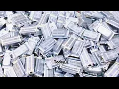 Así se obtienen las etiquetas transparentes y resistentes al desgaste de los productos