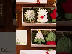 China Deer Christmas Scented Candle Gift Set Handmade Soy Wax Candles With Reindeer Santa Holiday Home Decor Practical Present for sale